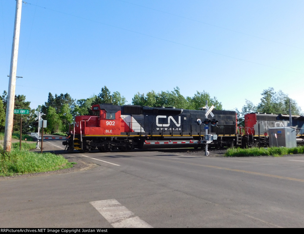 CN 902